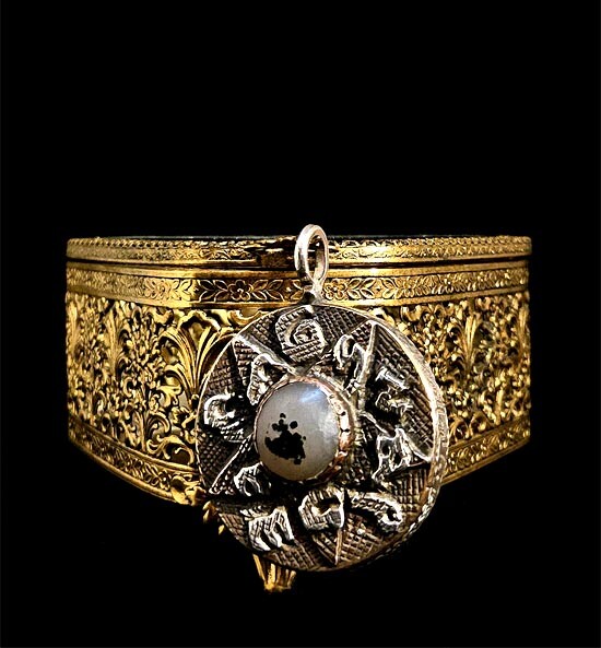 Reach Your Financial Freedom - Rare Occult Relic (Amulet) of Doors of ...