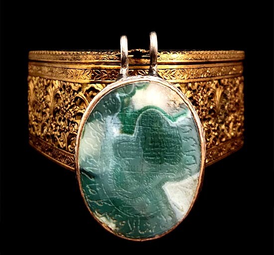 Guard Yourself & The Things/Matters Affiliated with You from Strong ...